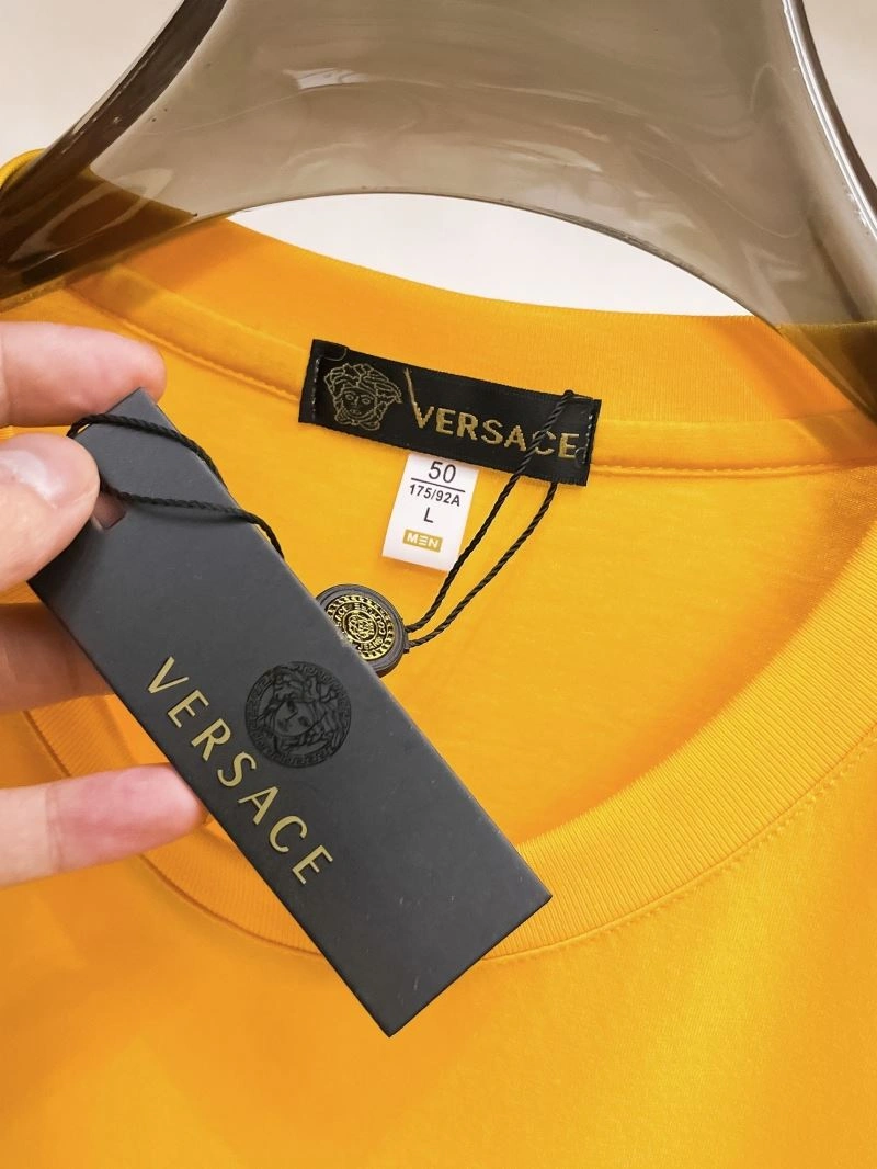 Top match Versace T-Shirts