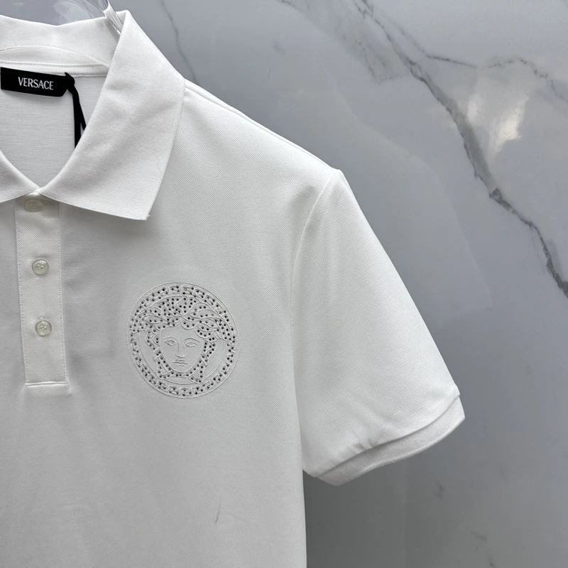 Cut-rate Versace T-Shirts