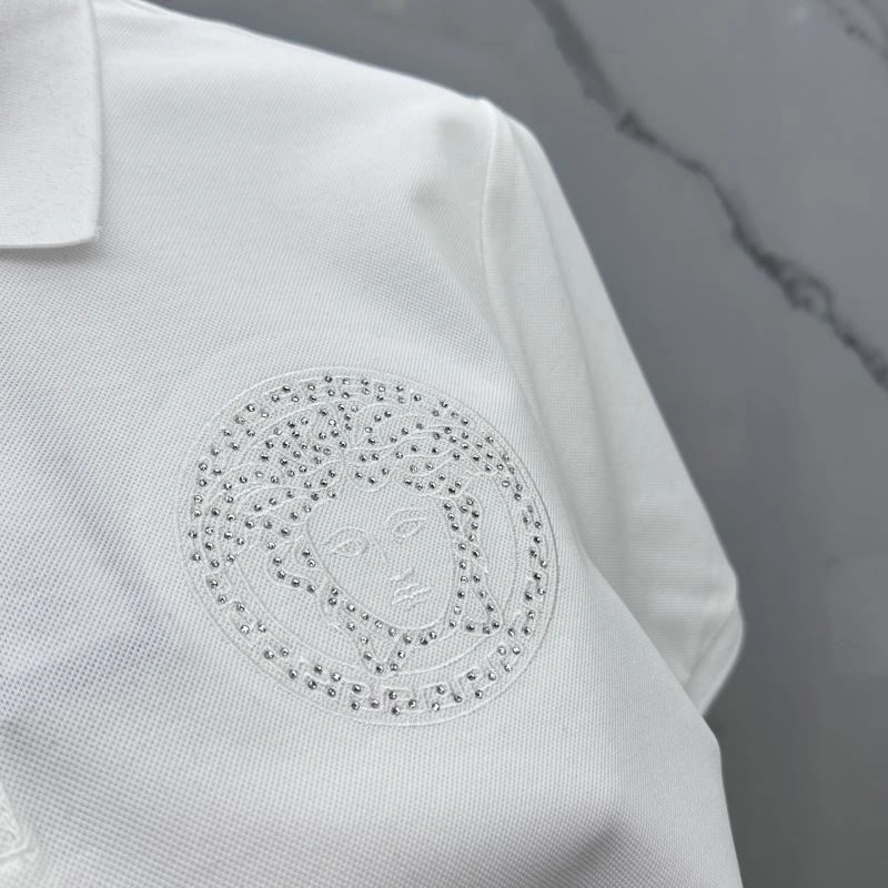 Cut-rate Versace T-Shirts