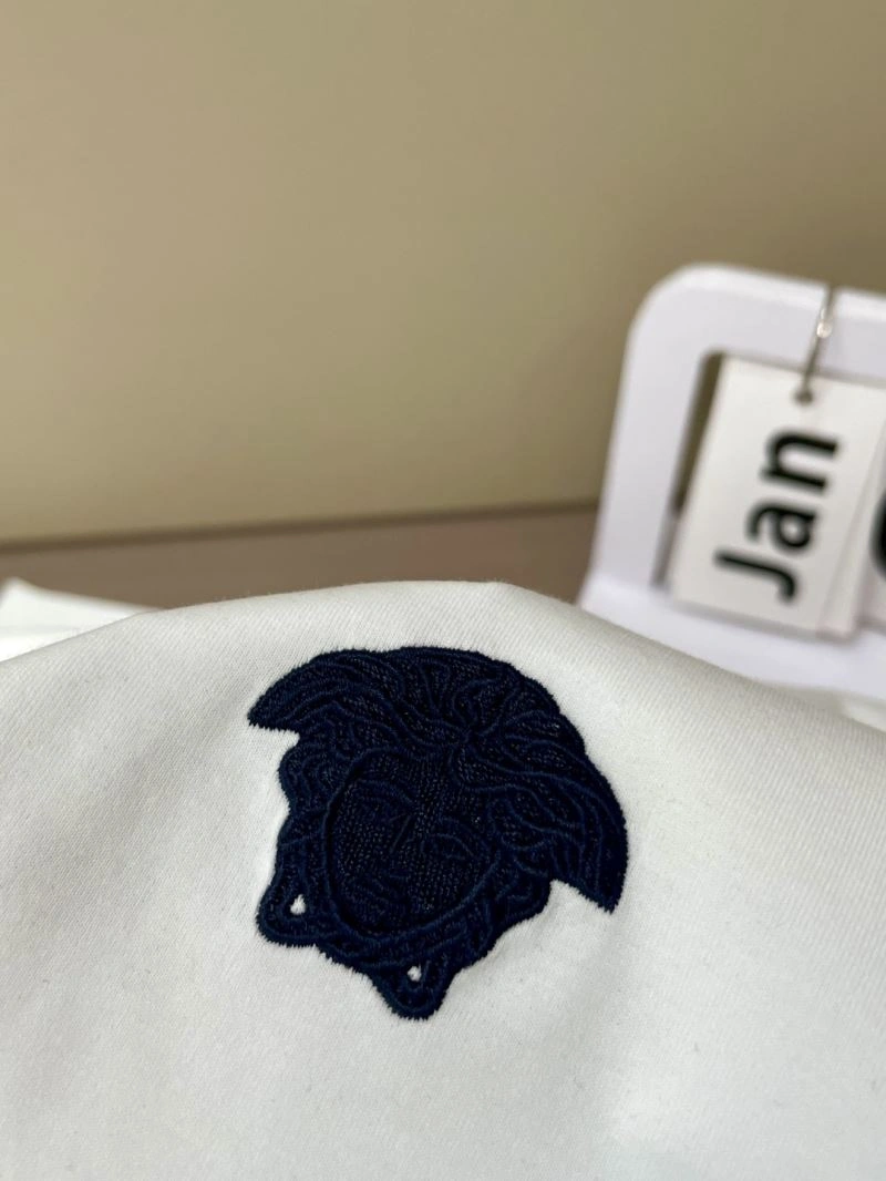 High fidelity Versace T-Shirts