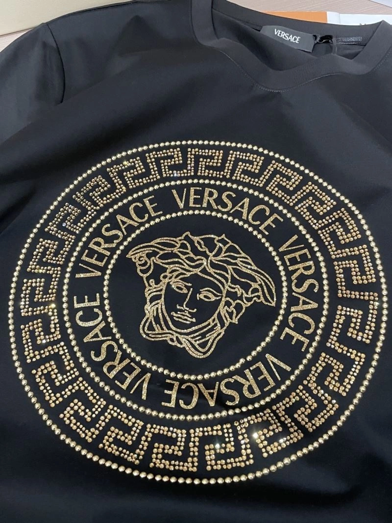 Factory-made Versace T-Shirts