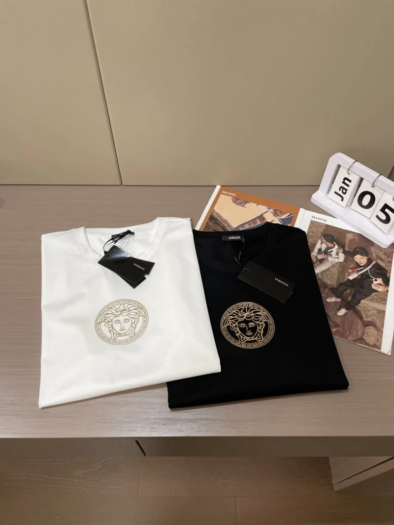 Brand-authenticated Versace T-Shirts