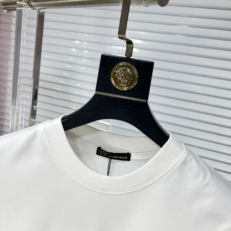 Economical Versace T-Shirts