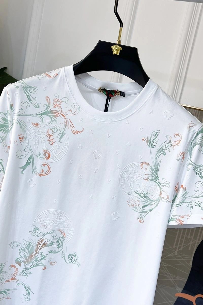 Cut-rate Versace T-Shirts