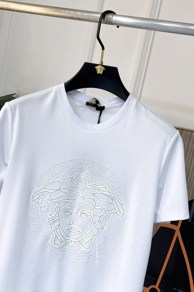 Low-cost Versace T-Shirts