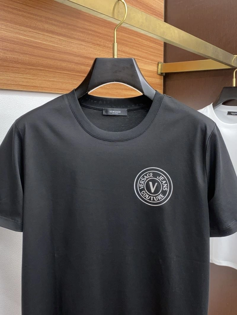 Low-cost Versace T-Shirts