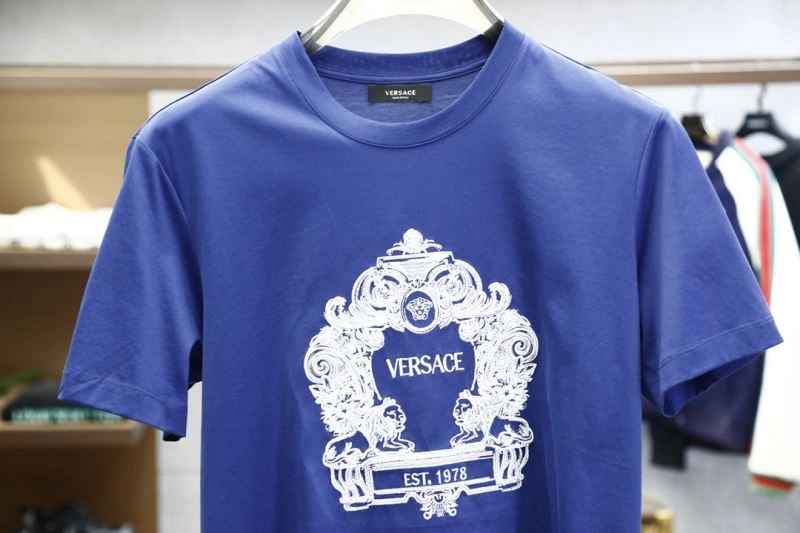 Brand-original Versace T-Shirts
