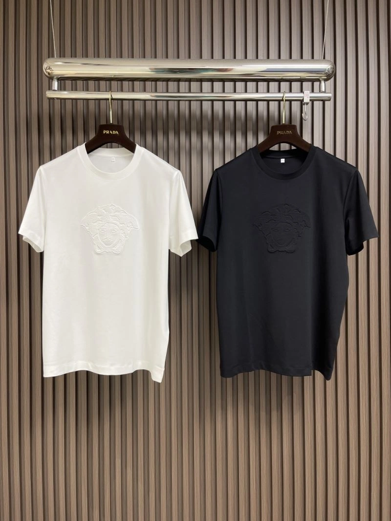 Affordable Versace T-Shirts