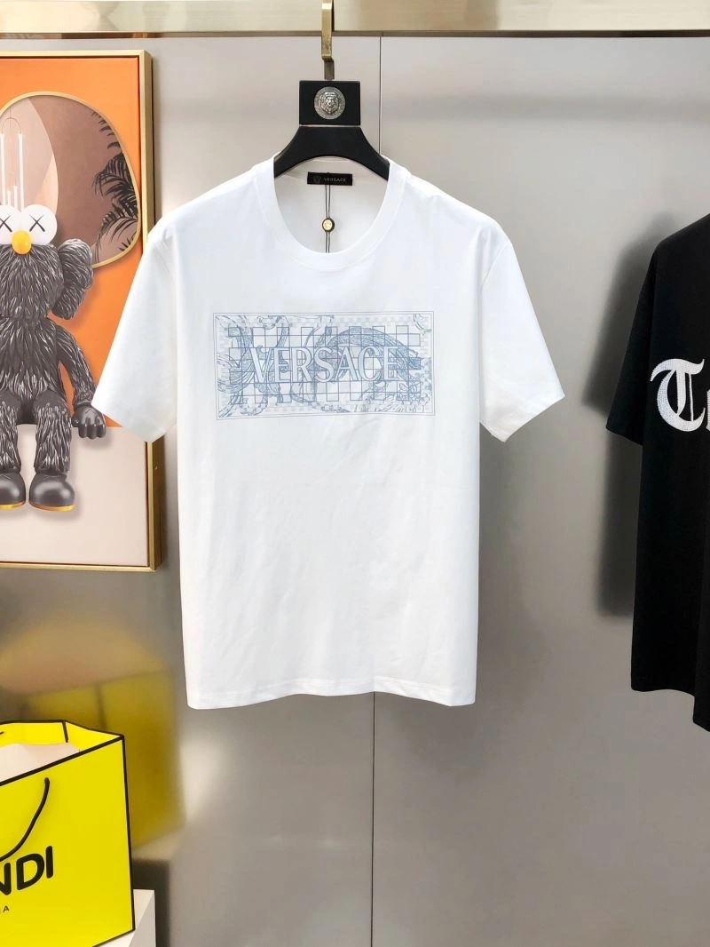 Cut-rate Versace T-Shirts