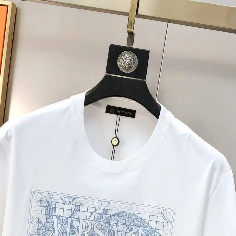Cut-rate Versace T-Shirts