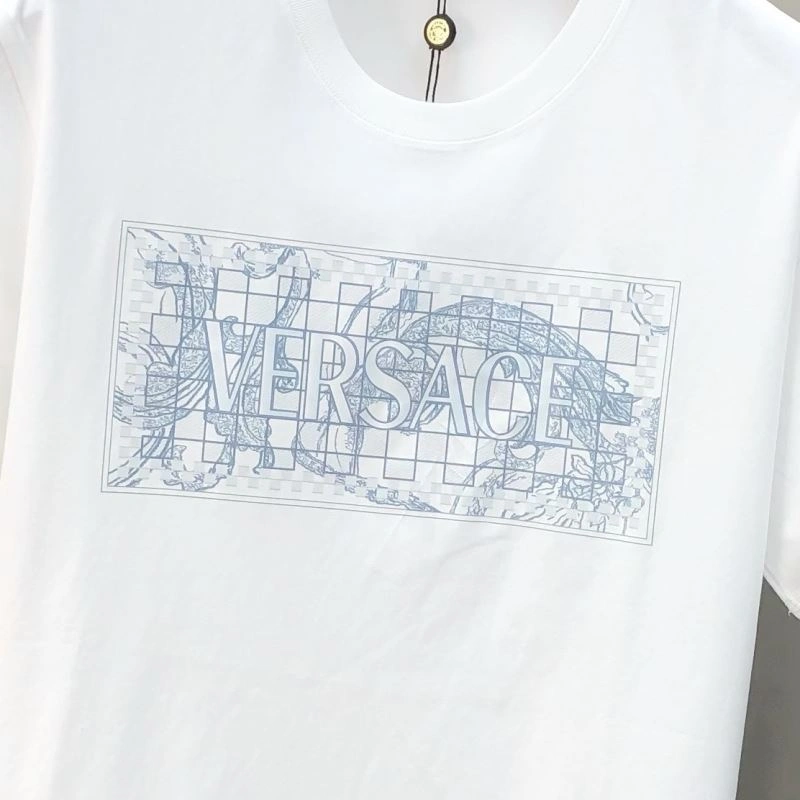 Cut-rate Versace T-Shirts