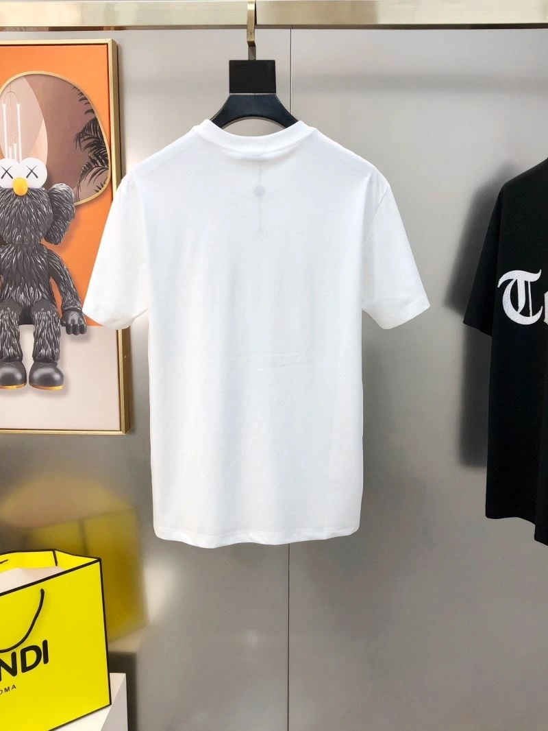 Cut-rate Versace T-Shirts