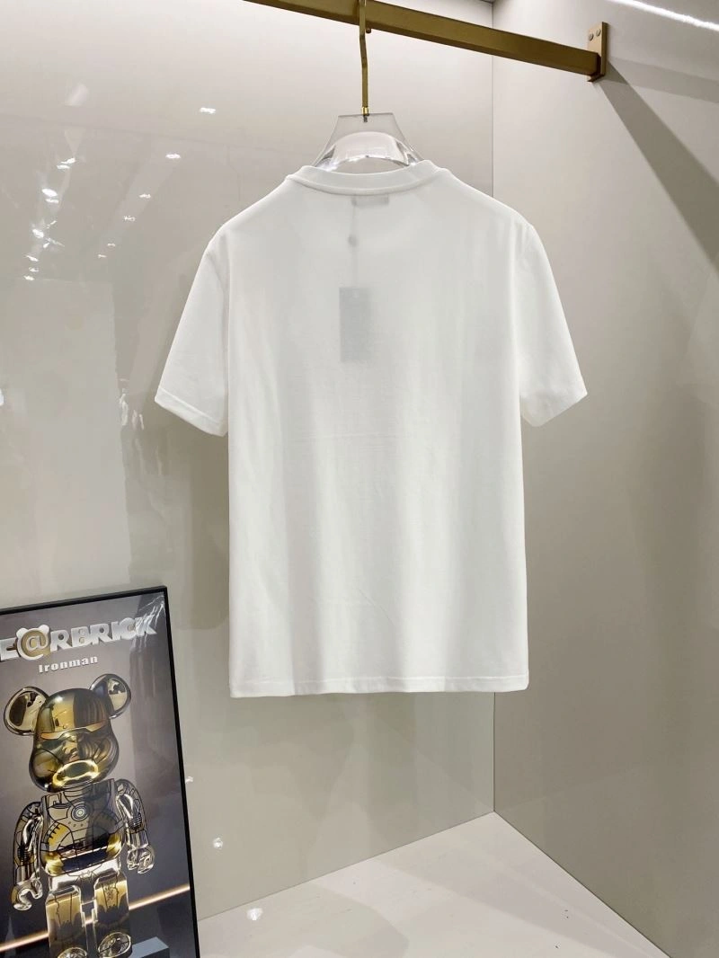 Low-cost Versace T-Shirts
