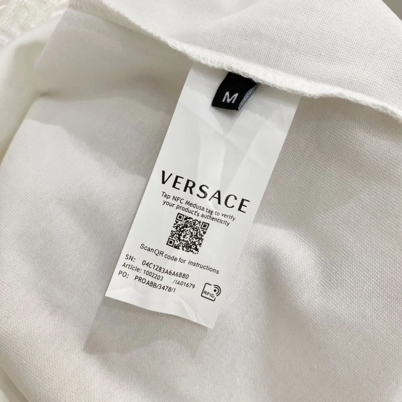 Low-cost Versace T-Shirts