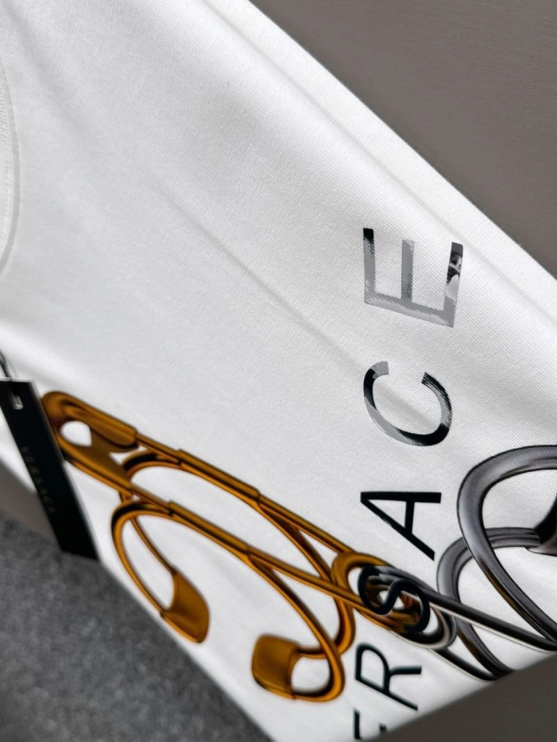 Affordable Versace T-Shirts