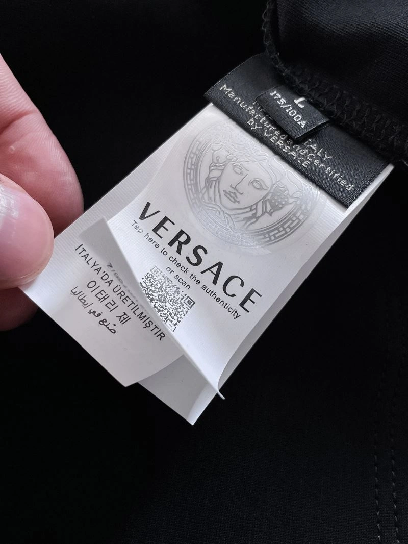 Low-cost Versace T-Shirts