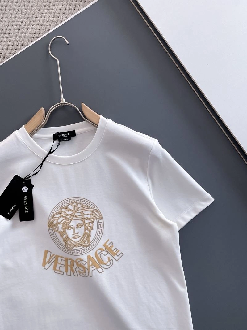 Accurate model Versace T-Shirts