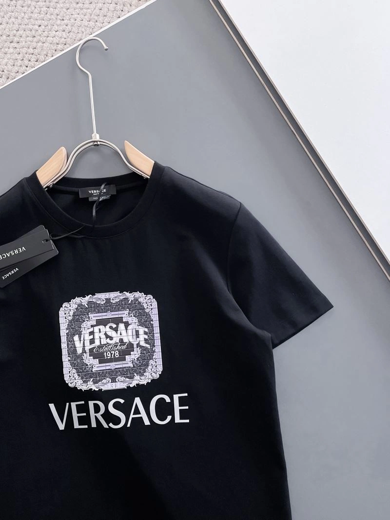 High fidelity Versace T-Shirts