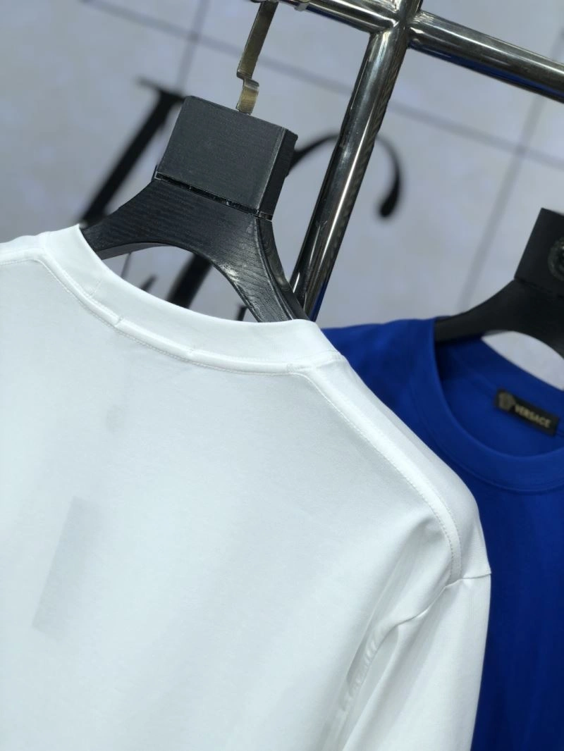 Top match Versace T-Shirts