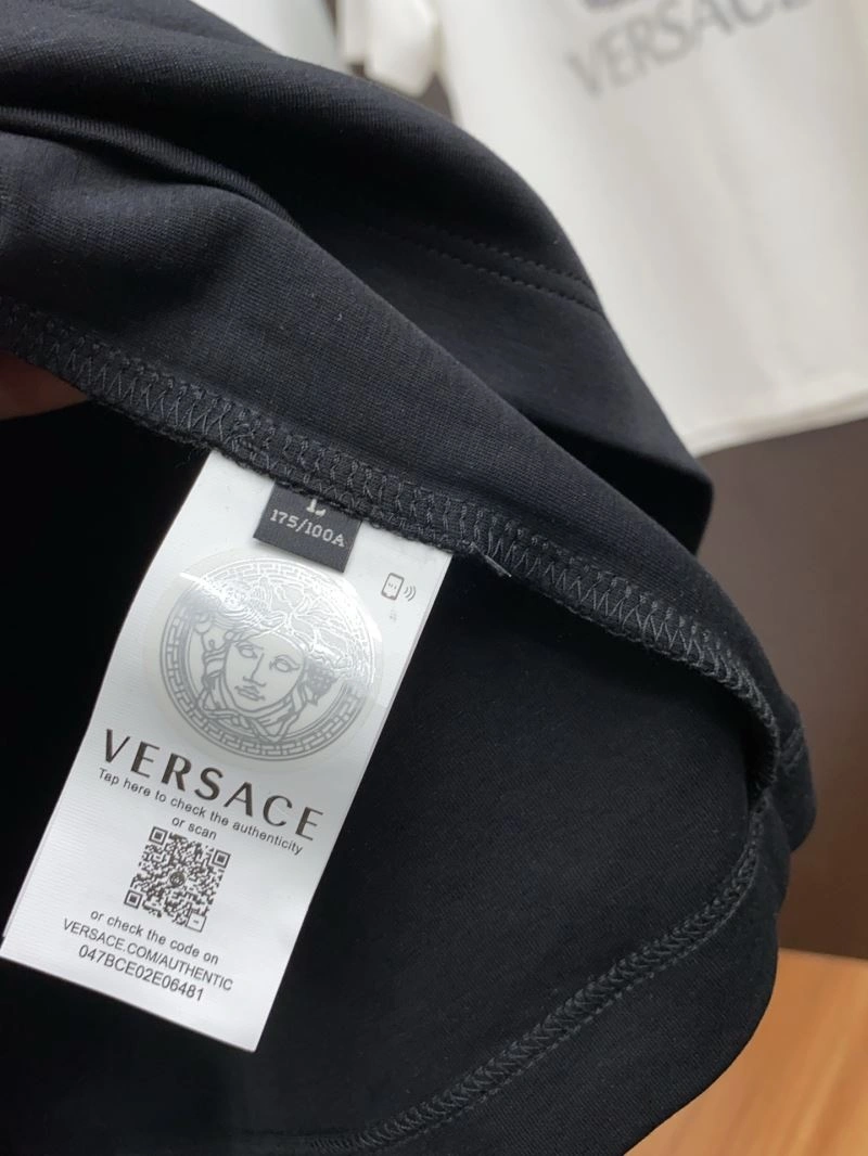 Brand-original Versace T-Shirts
