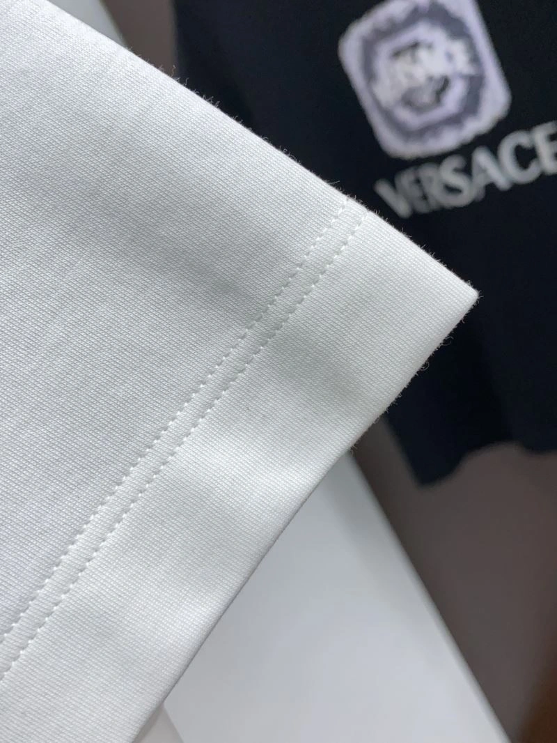 Top mirror Versace T-Shirts