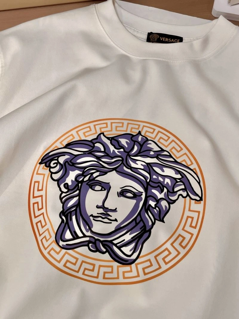 Top match Versace T-Shirts
