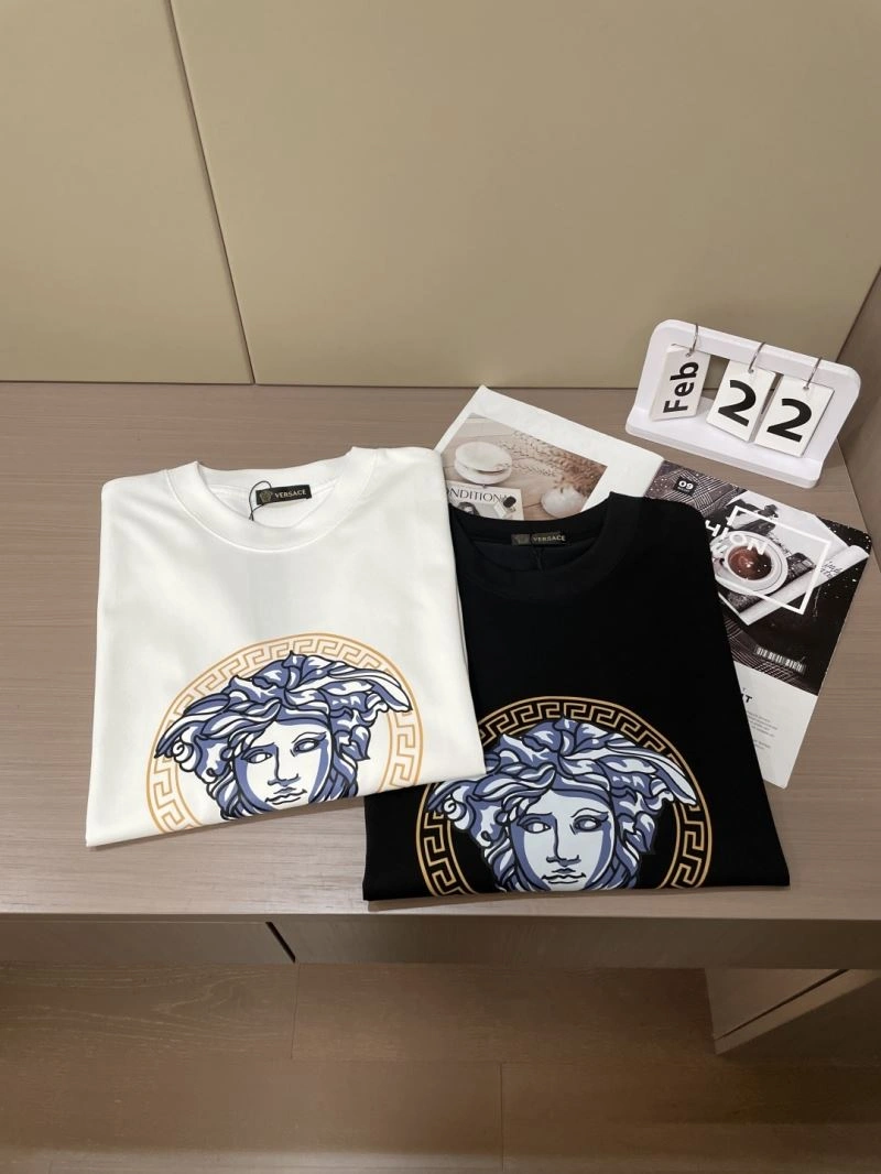 Top match Versace T-Shirts