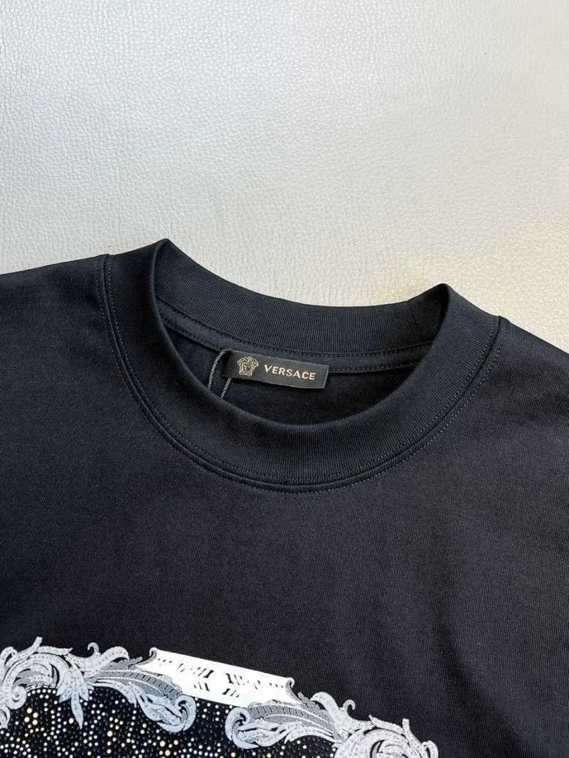 Low-cost Versace T-Shirts