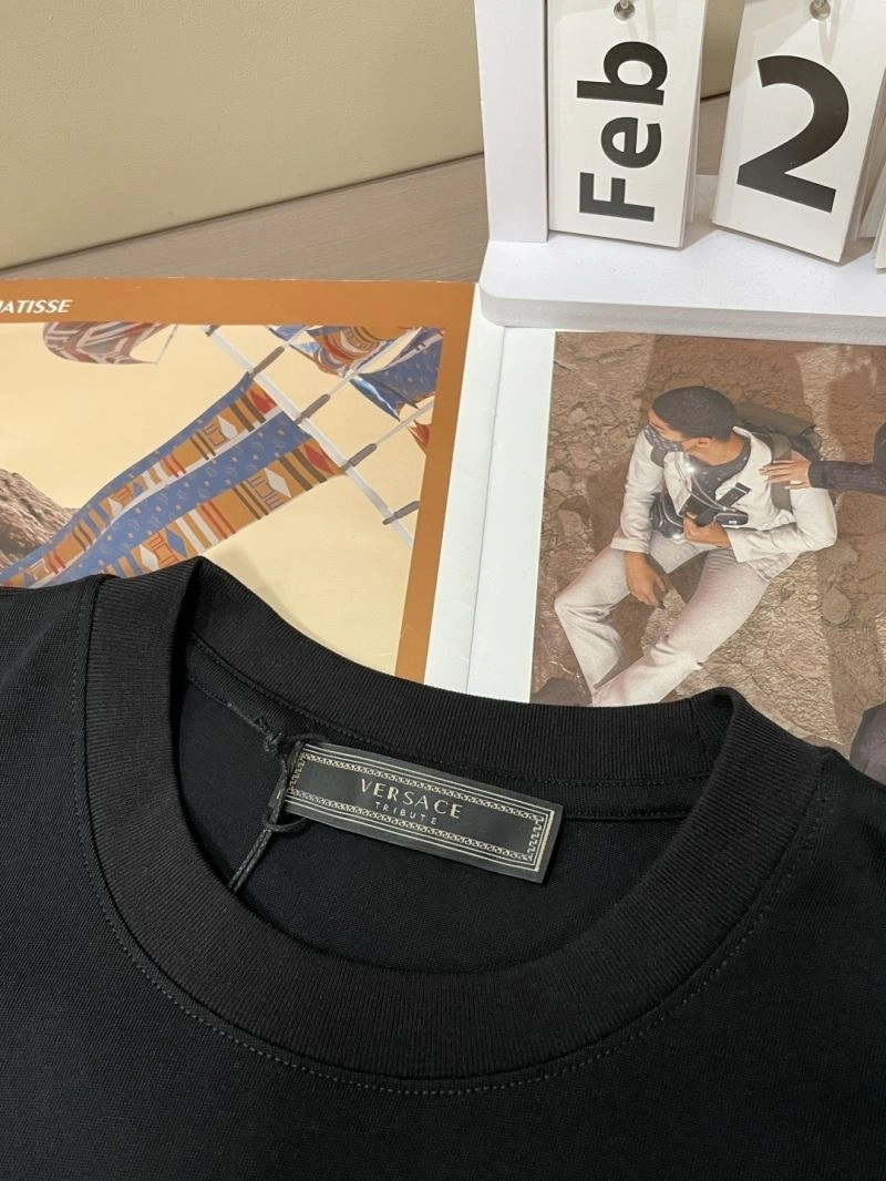 Economical Versace T-Shirts
