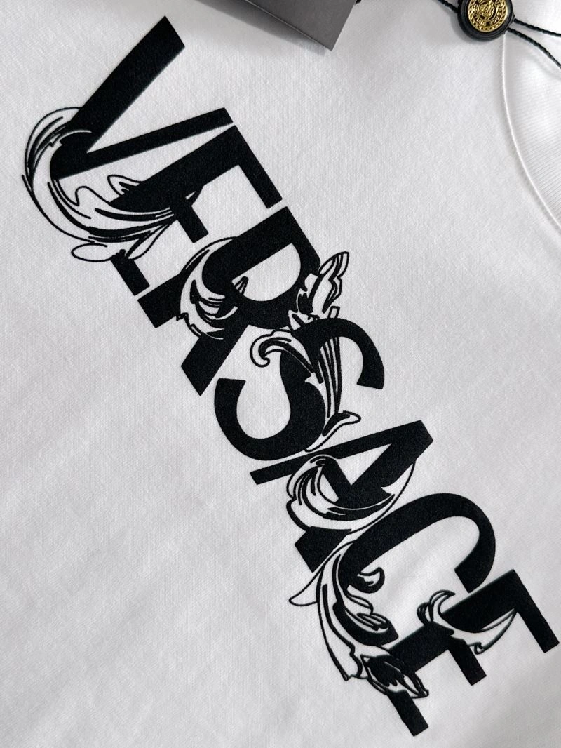 Indistinguishable Versace T-Shirts
