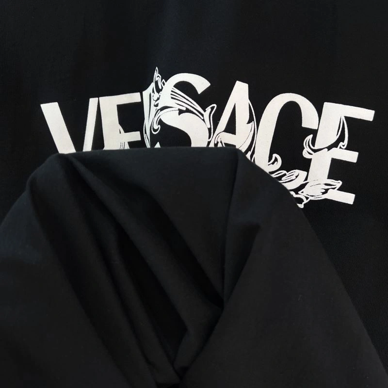 Precise copy Versace T-Shirts