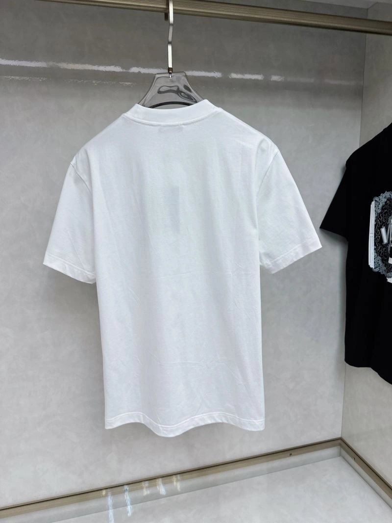 Top match Versace T-Shirts