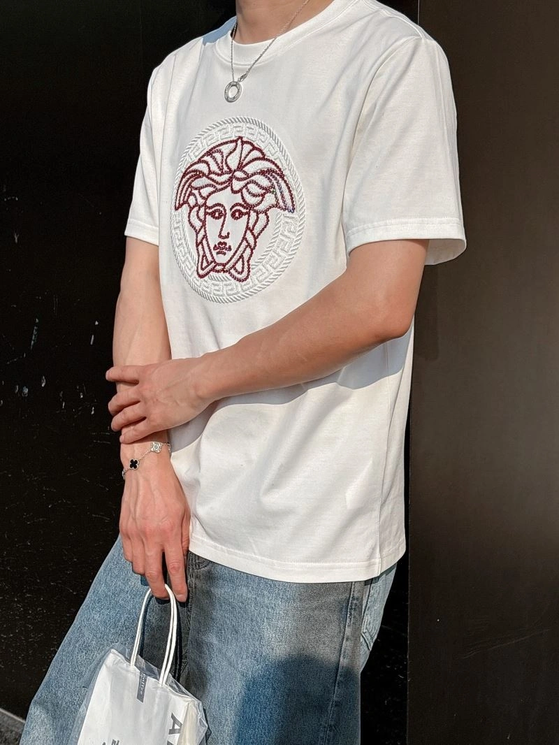 Precise copy Versace T-Shirts