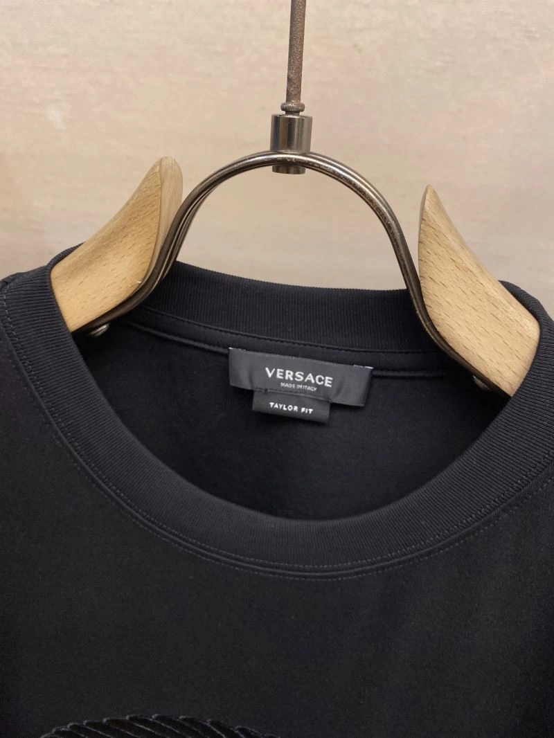 Bargain Versace T-Shirts