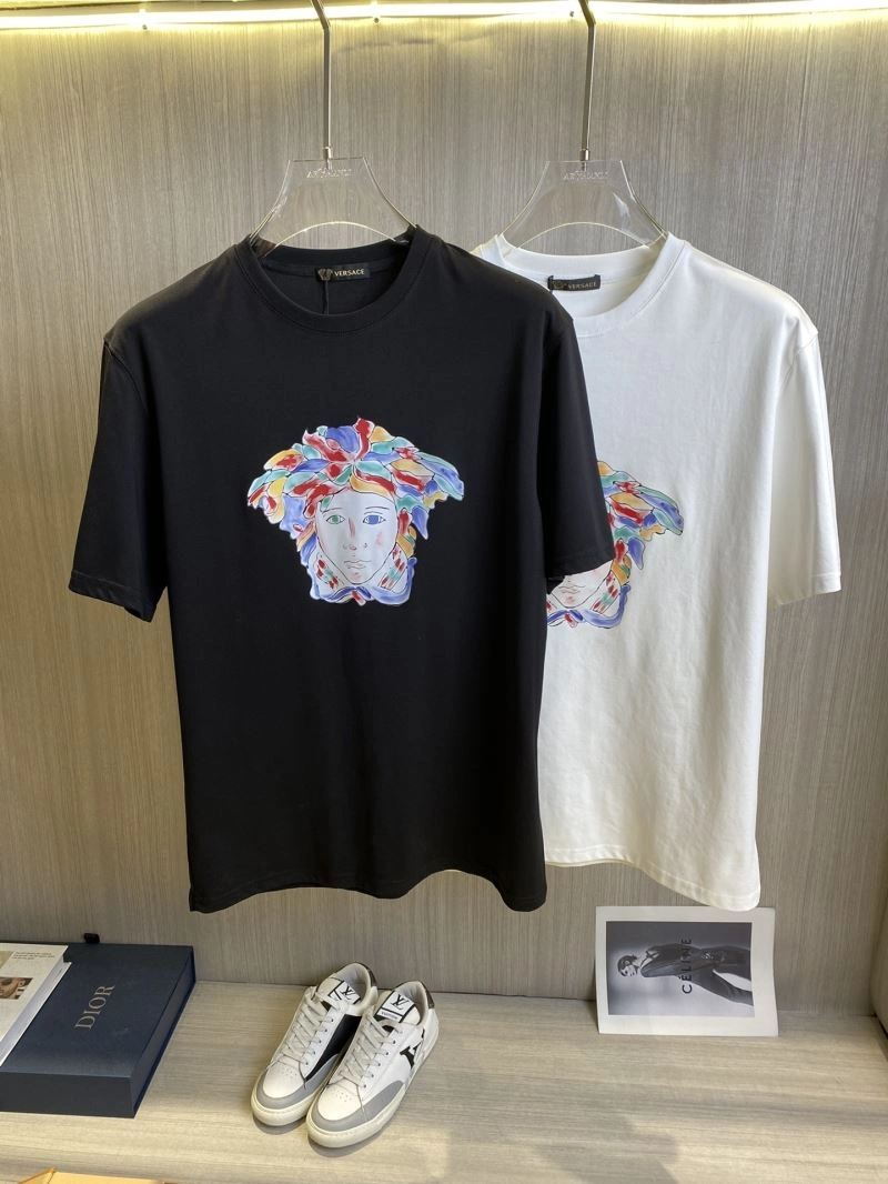 Inexpensive Versace T-Shirts
