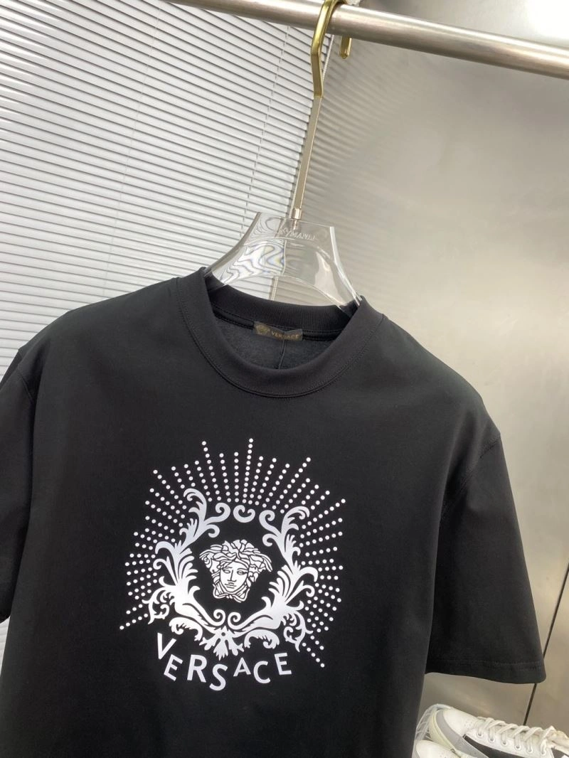 Inexpensive Versace T-Shirts