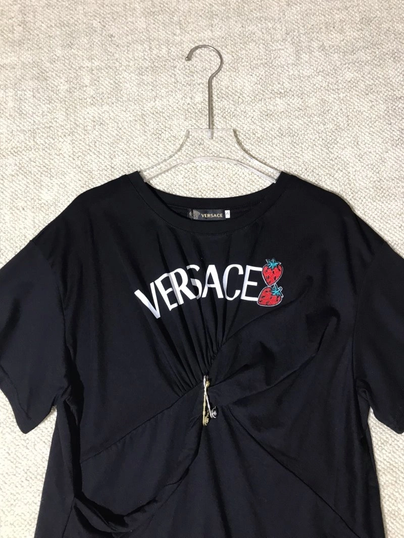 Value-priced Versace T-Shirts
