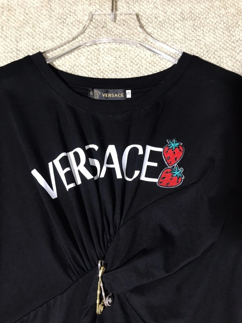 Value-priced Versace T-Shirts