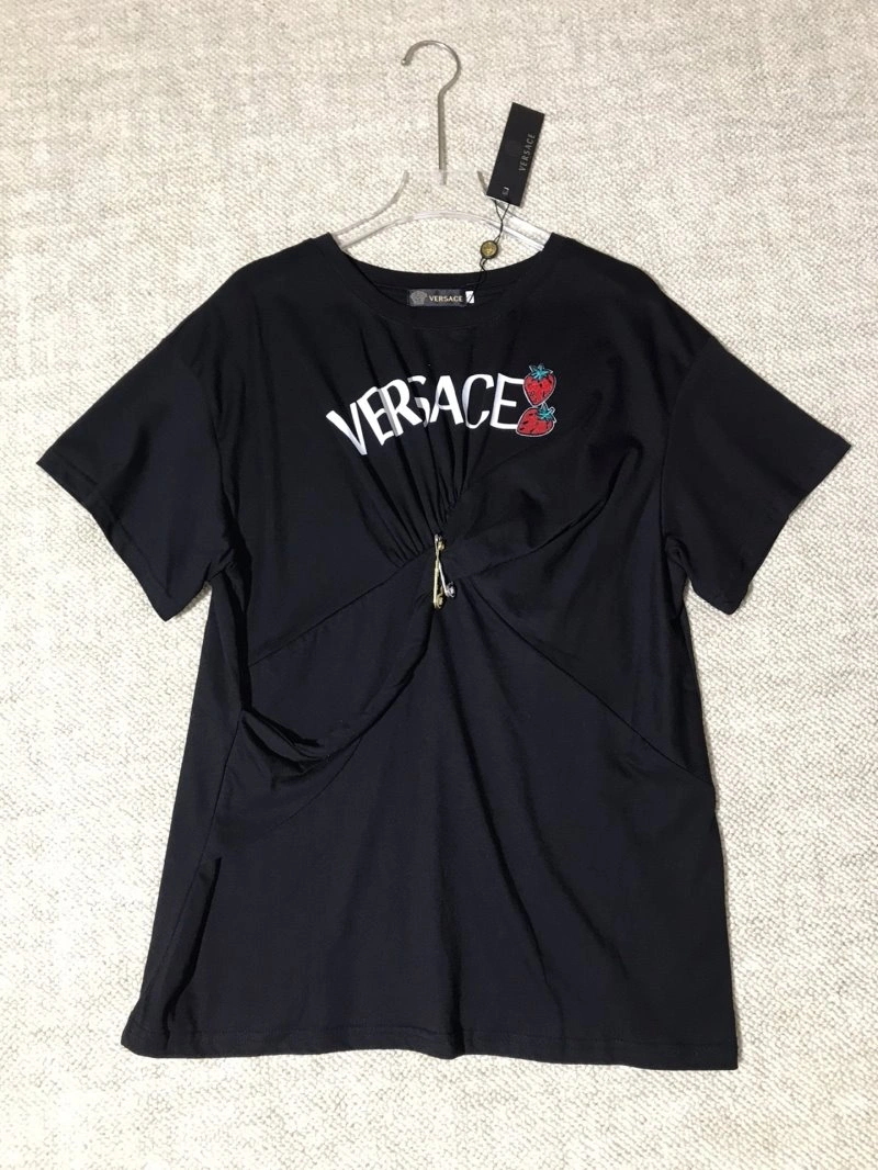 Value-priced Versace T-Shirts