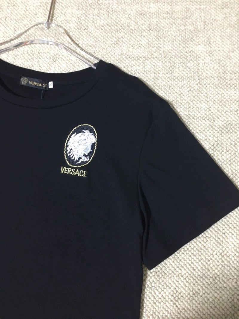 Inexpensive Versace T-Shirts