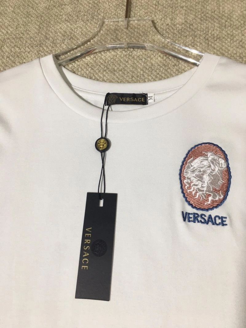 Inexpensive Versace T-Shirts