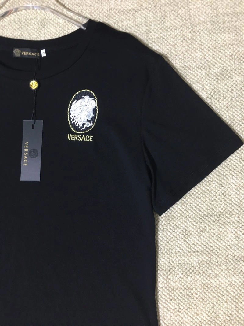 Economical Versace T-Shirts