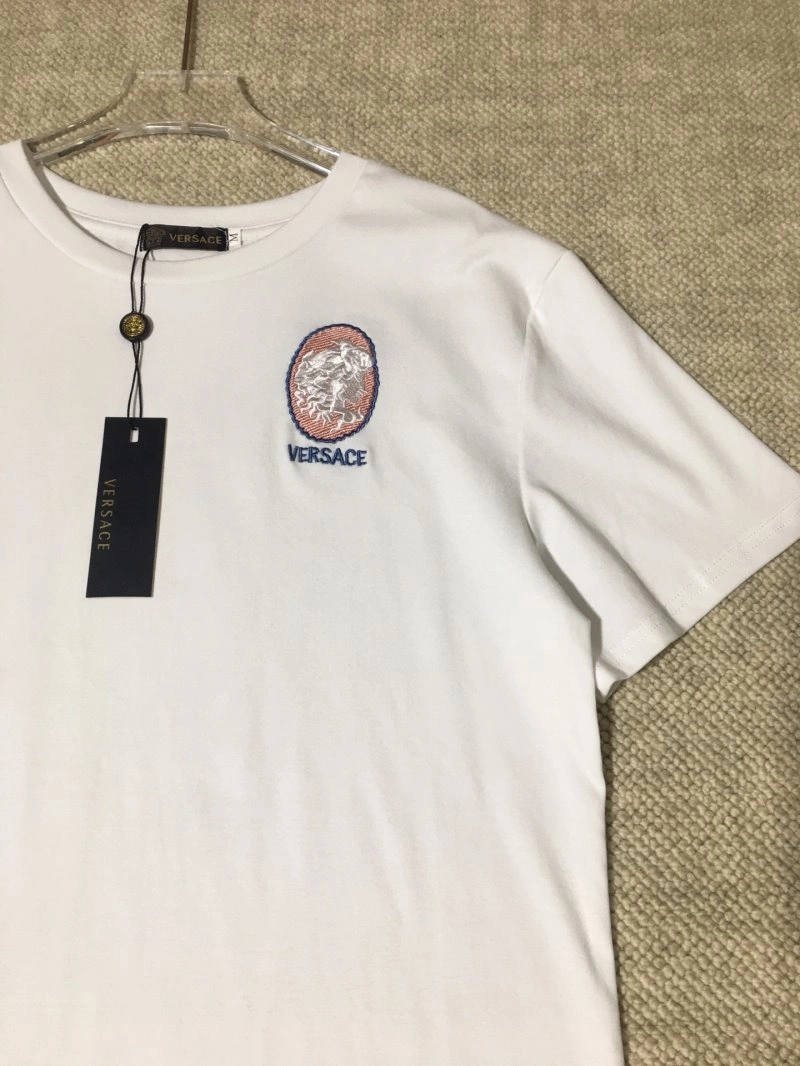 Economical Versace T-Shirts