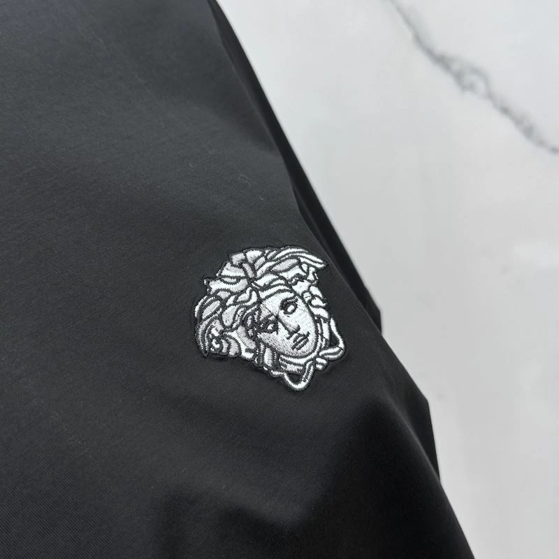 Exact replica Versace T-Shirts