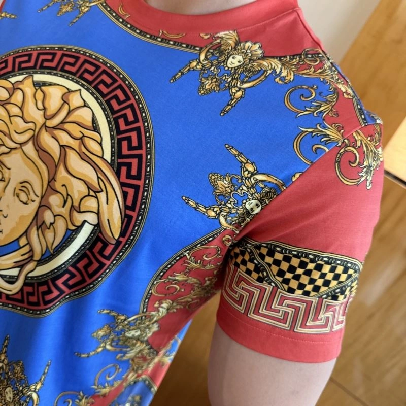 Cut-rate Versace T-Shirts