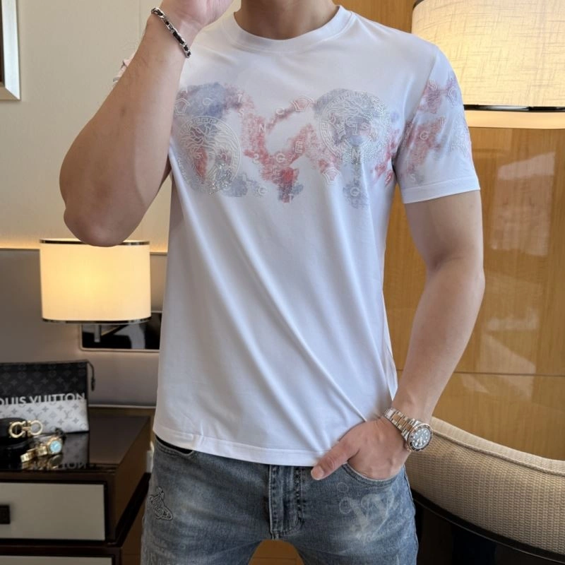Low-cost Versace T-Shirts