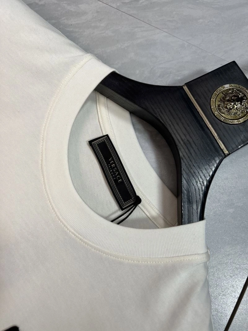Top mirror Versace T-Shirts