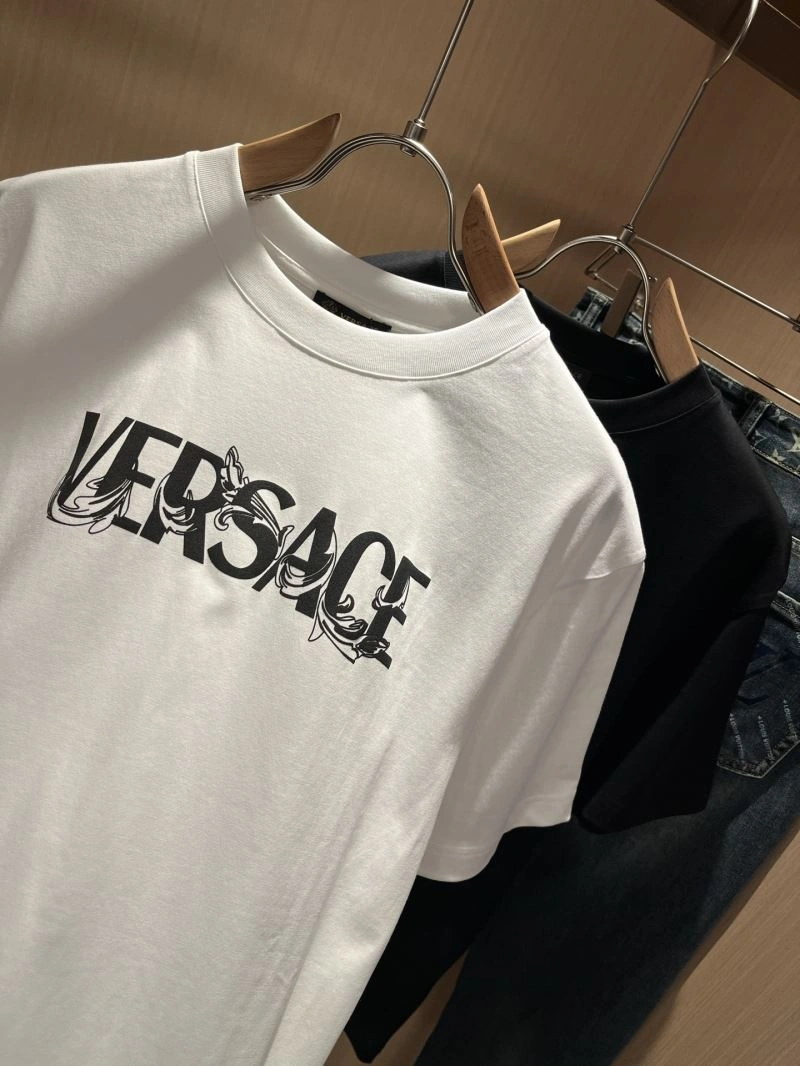 Exact replica Versace T-Shirts