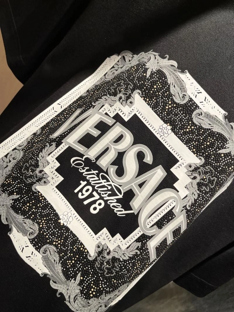Factory-made Versace T-Shirts