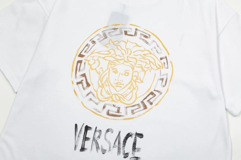 Accurate model Versace T-Shirts